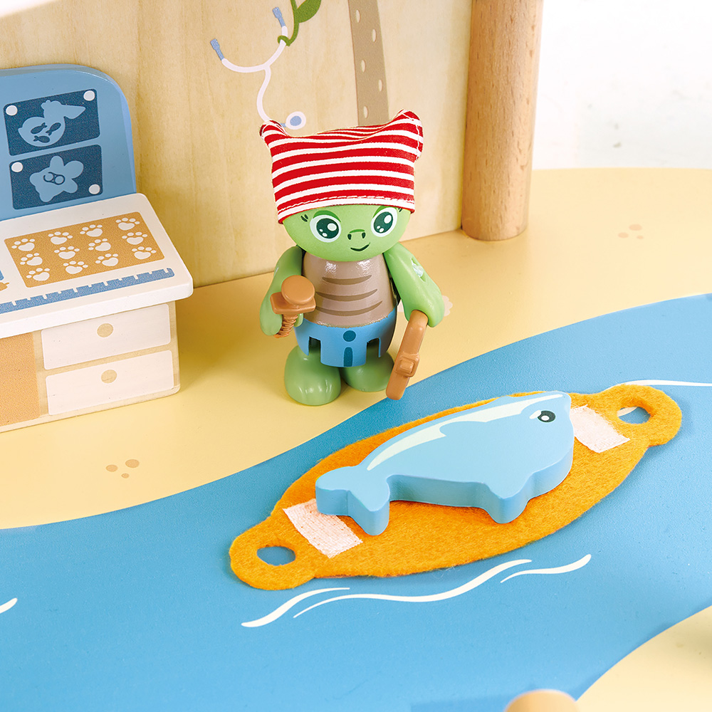 OCEAN RESCUE PLAYSET - HAPE - Playwell Canada Toy Distributor
