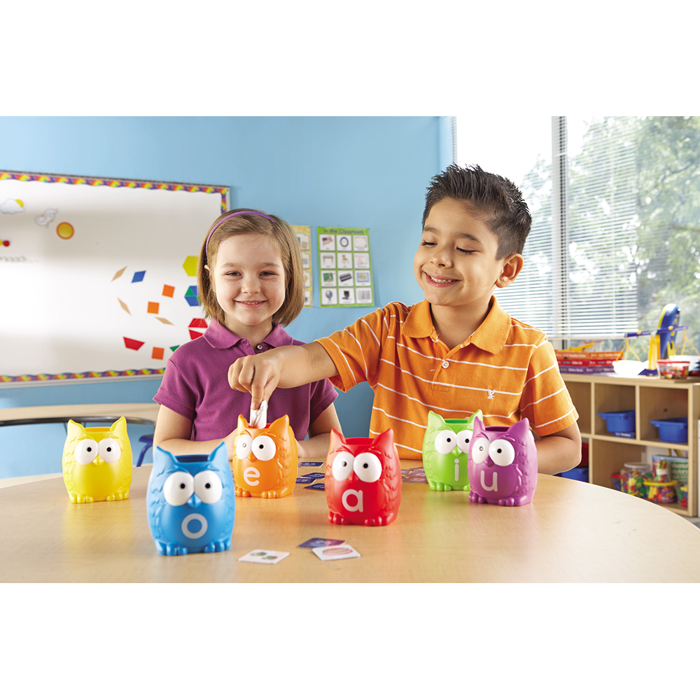 VOWEL OWLS SORTING SET - LEARNING RESOURCES - Playwell Canada Toy ...
